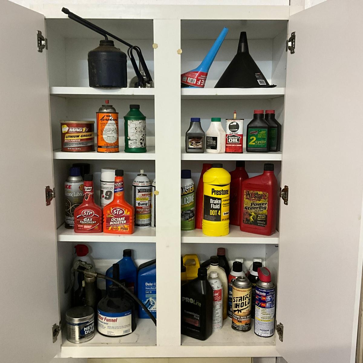 1036 Assortment Of Oils, Grease And Auto Lubricants | EstateSales.org