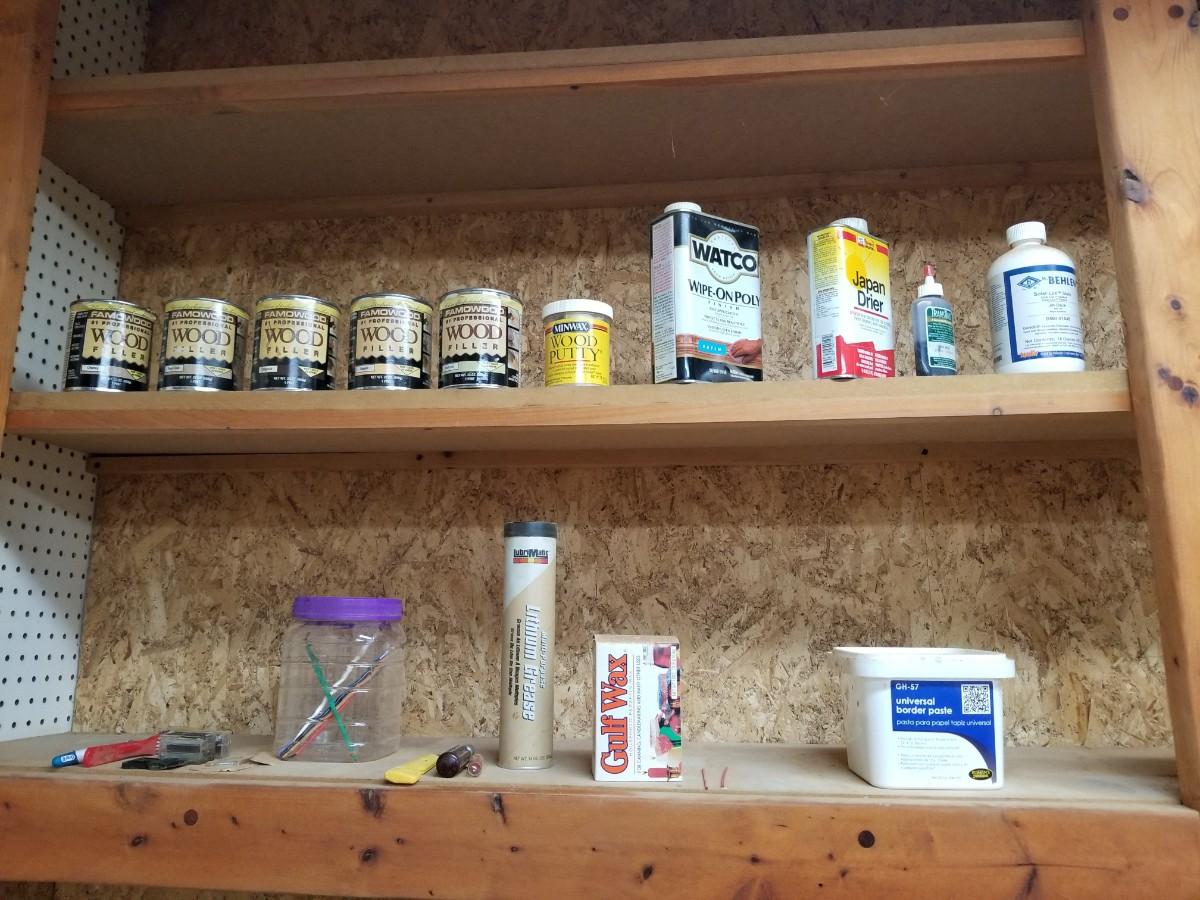 Shelf Contents | EstateSales.org